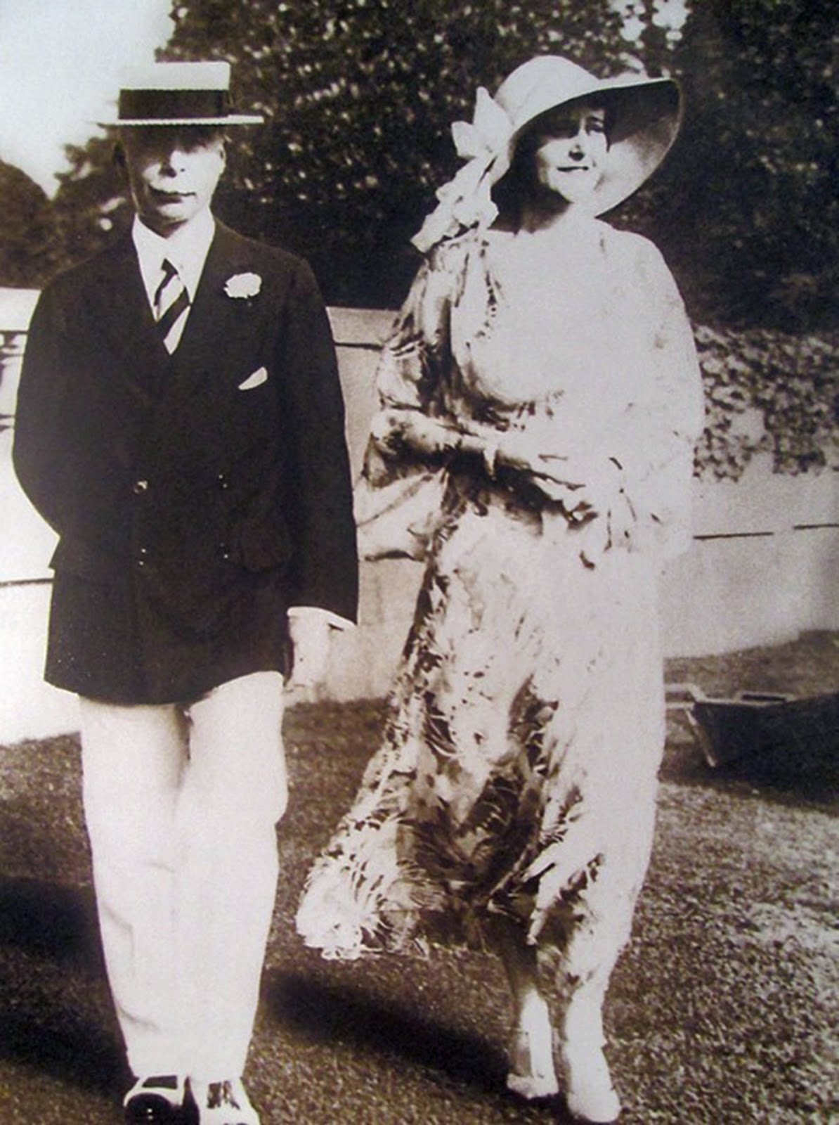 Gillette On Hillsborough: Anna Case Weds