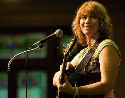 CONCERT OVERLOAD: Concert #441 - Sara Hickman at McCabe's Guitar Shop ...