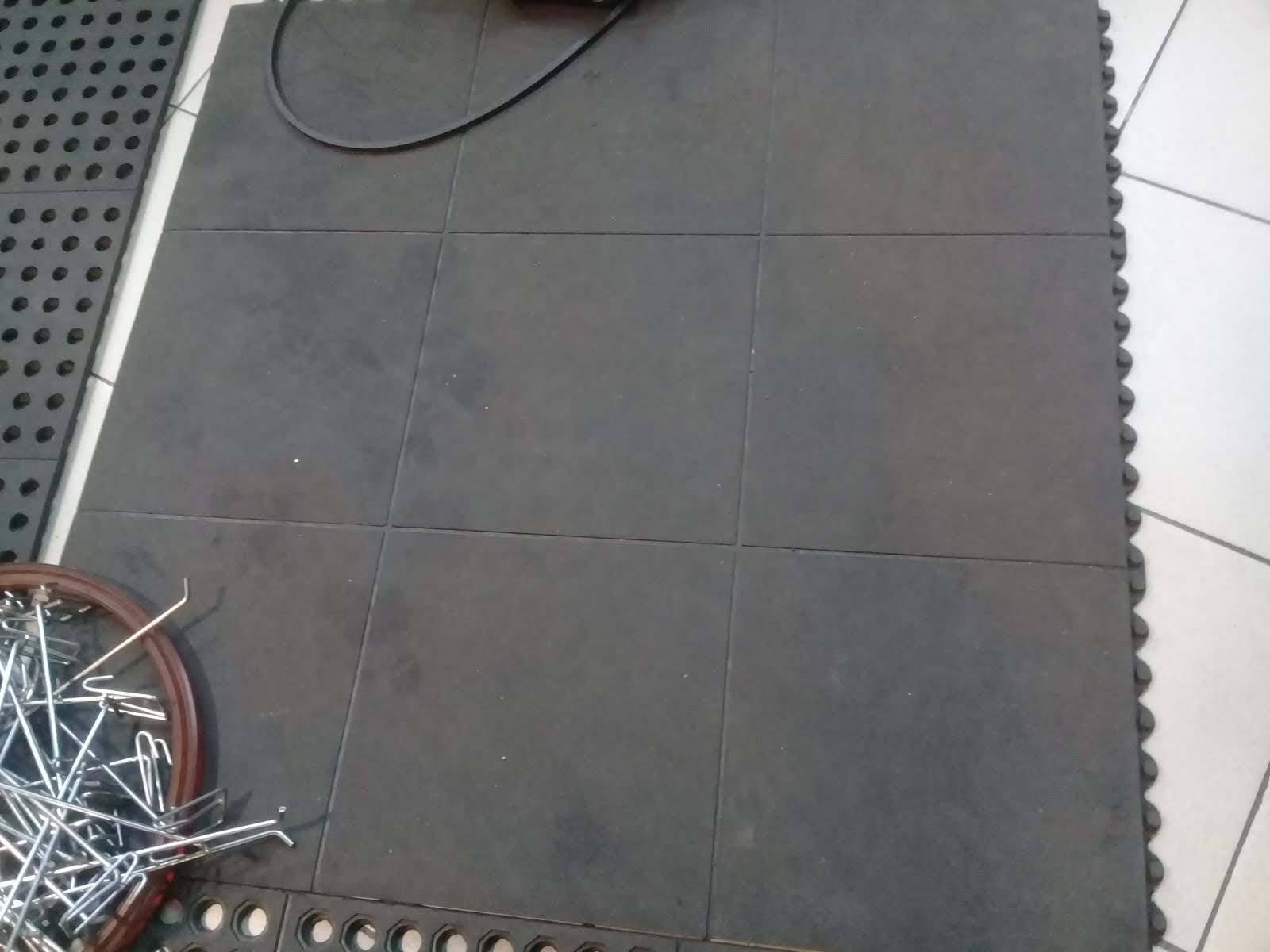 Rubber Flooring, EPDM rubber GRANULES, Running track kontraktor ...