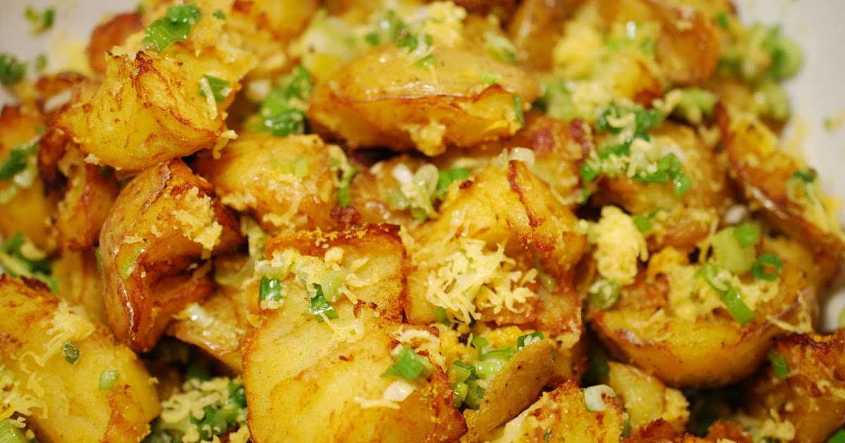 Nibbling Gypsy: Greg’s Cheddar and Green Onion Smashed Potatoes (aka ...