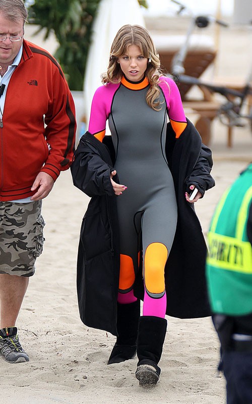 AnnaLynne McCord: Wetsuit Séxy
