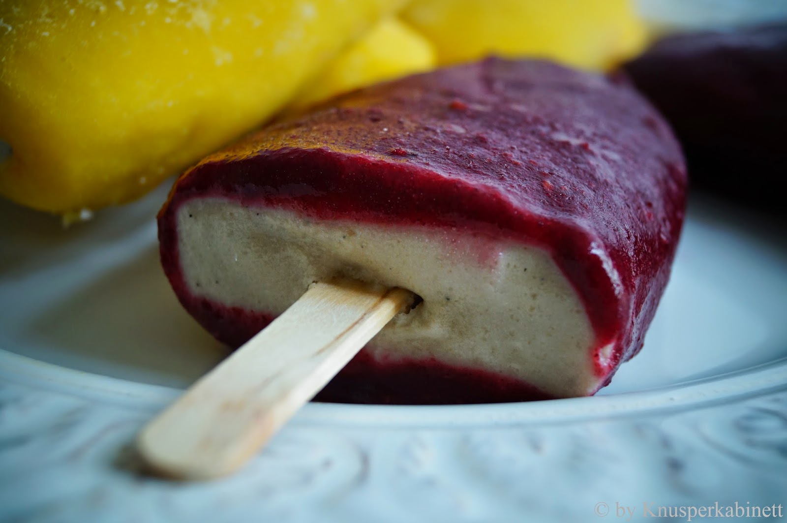 Knusperkabinett: Veganes und rohköstliches Solero Exotic und Solero Berry