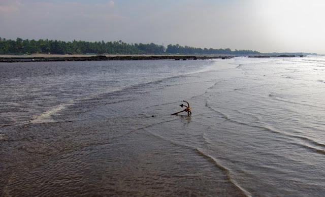 India: Kihim Beach - Paradise on the Konkan Coast
