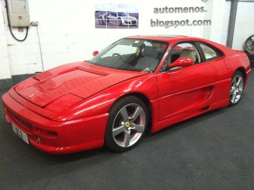 Auto Menos: Réplicas: Ferrari f355/Toyota MR2