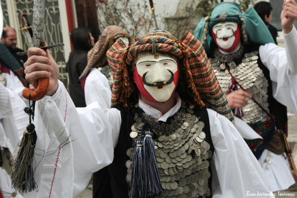 Φωτογραφικοί περίπατοι: Yianitsaroi and Bules