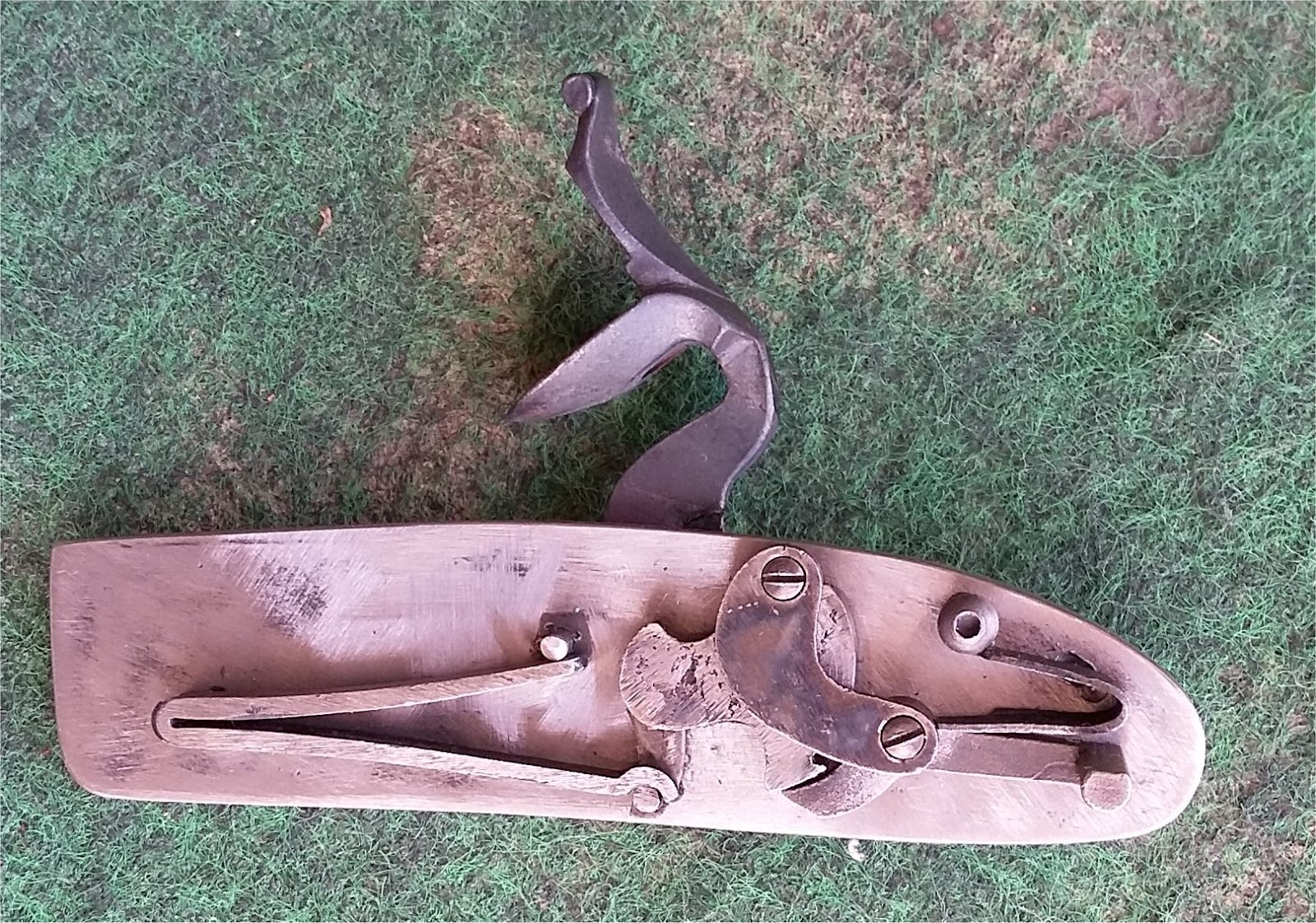 Love of Muzzle Loaders: Making a Flintlock Lock from the parts bin