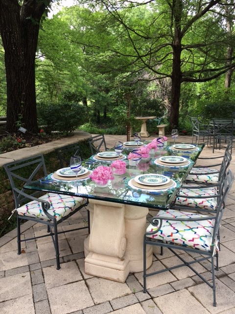 Simple Summer Supper Setting – Kimberly Whitman