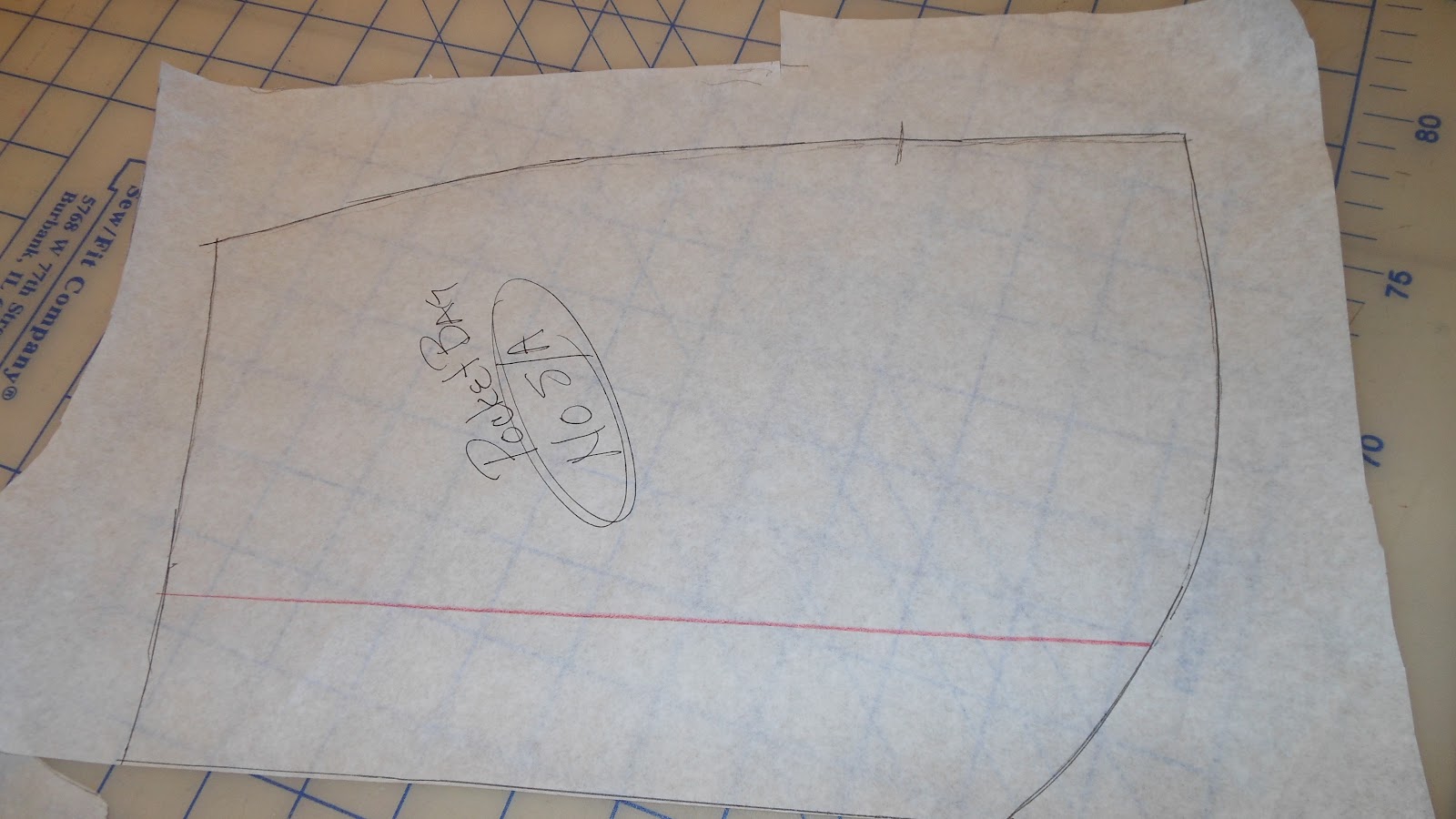 Lynda's Sewing and SWAPS: How to draft a pocket for pants that don't ...