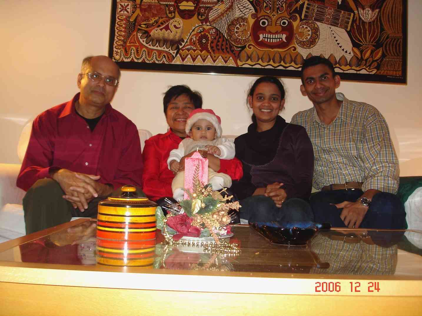 Nirosha Family Photos