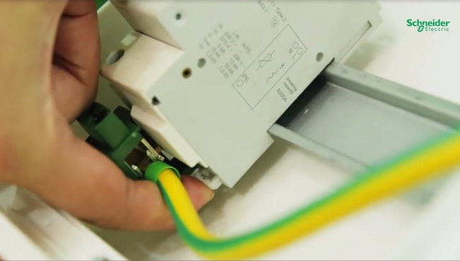 Box MCB untuk Estetika Pembagian Jalur Listrik di Rumah - Listrik-Praktis