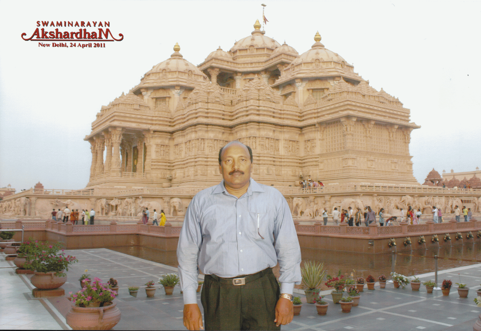 Raghu's column!: About my visit to "Swaminarayan Akshardham", New Delhi.