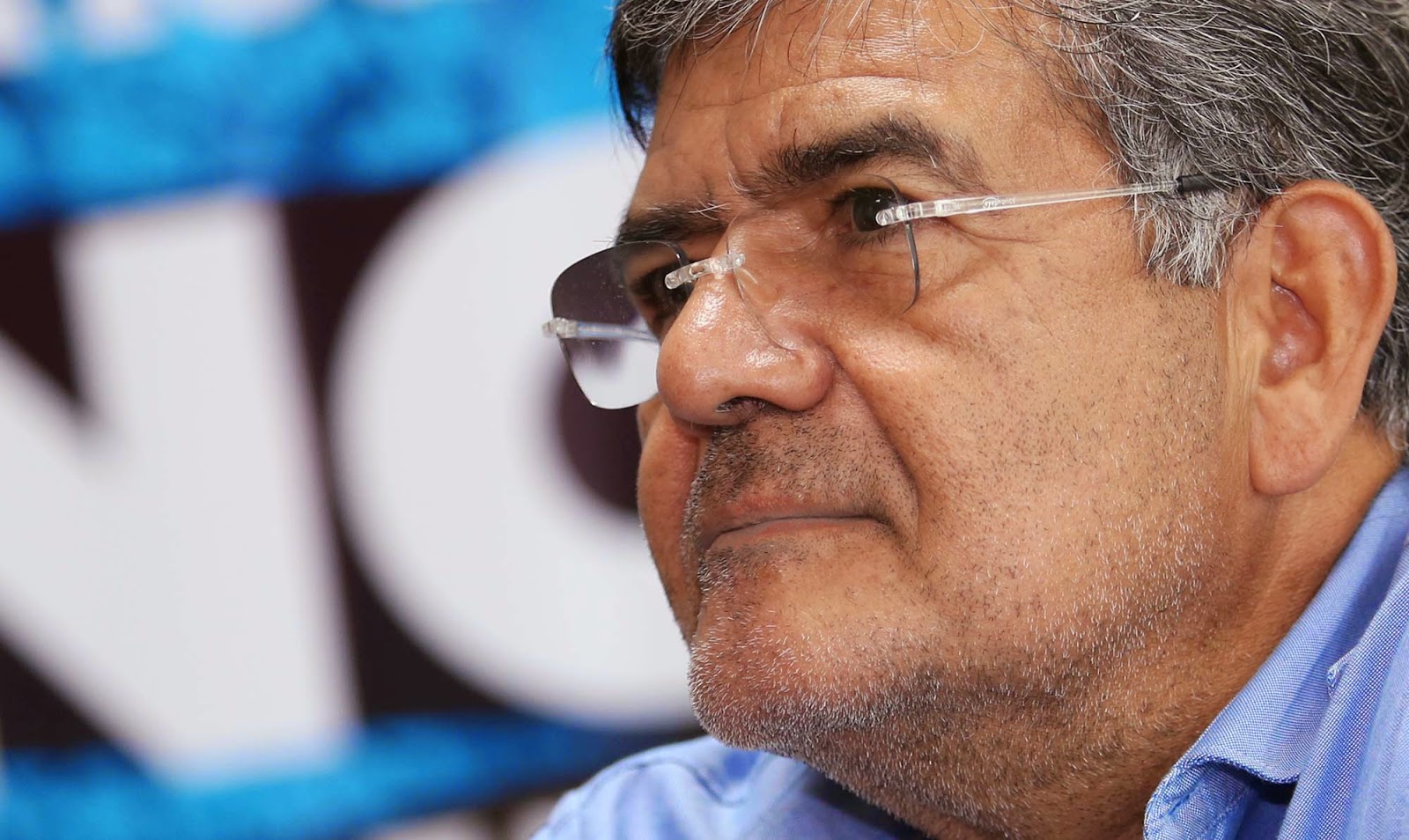 siguiente página: Carta a Facundo Guardado