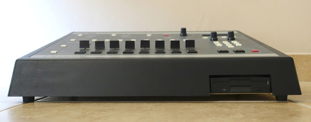 MATRIXSYNTH: Emu SP1200 Vintage Sampling Drum Machine