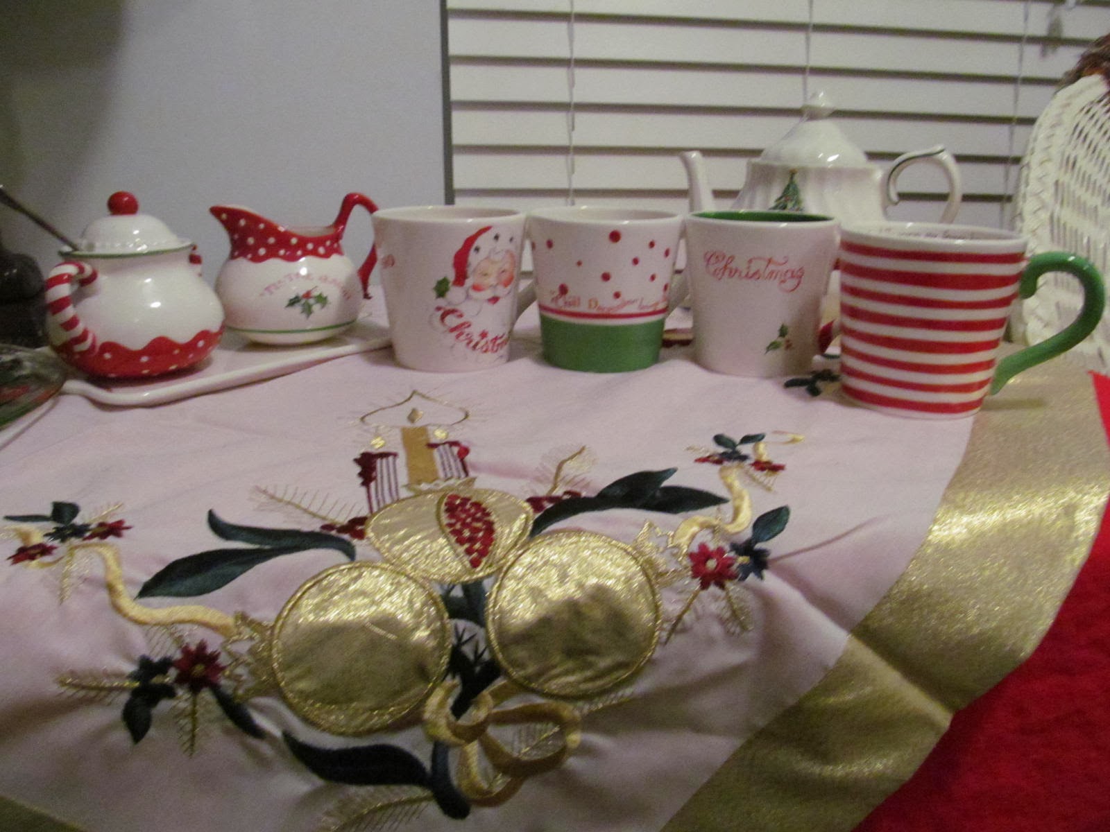 Berries and More: Christmas - and Susan Branch....