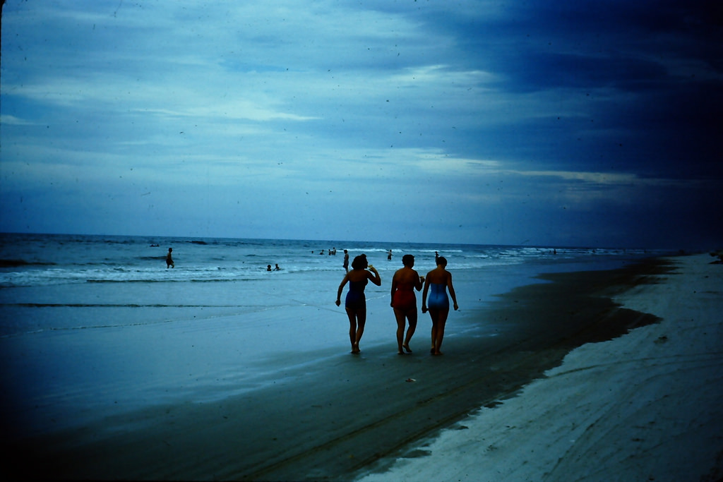 Wonderful Color Slides Document Everyday Life at Beaches in Florida ...