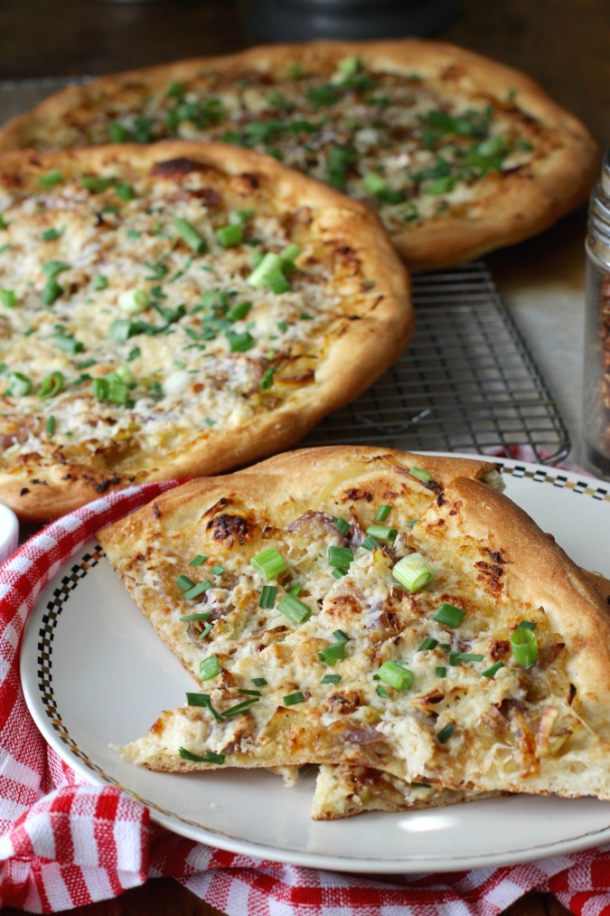 Six Onion Pizza | Karen's Kitchen Stories