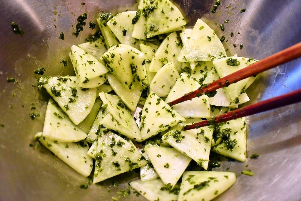 Recipes for Tom: Daikon no shiso soosu-ae / daikon radish salad with ...