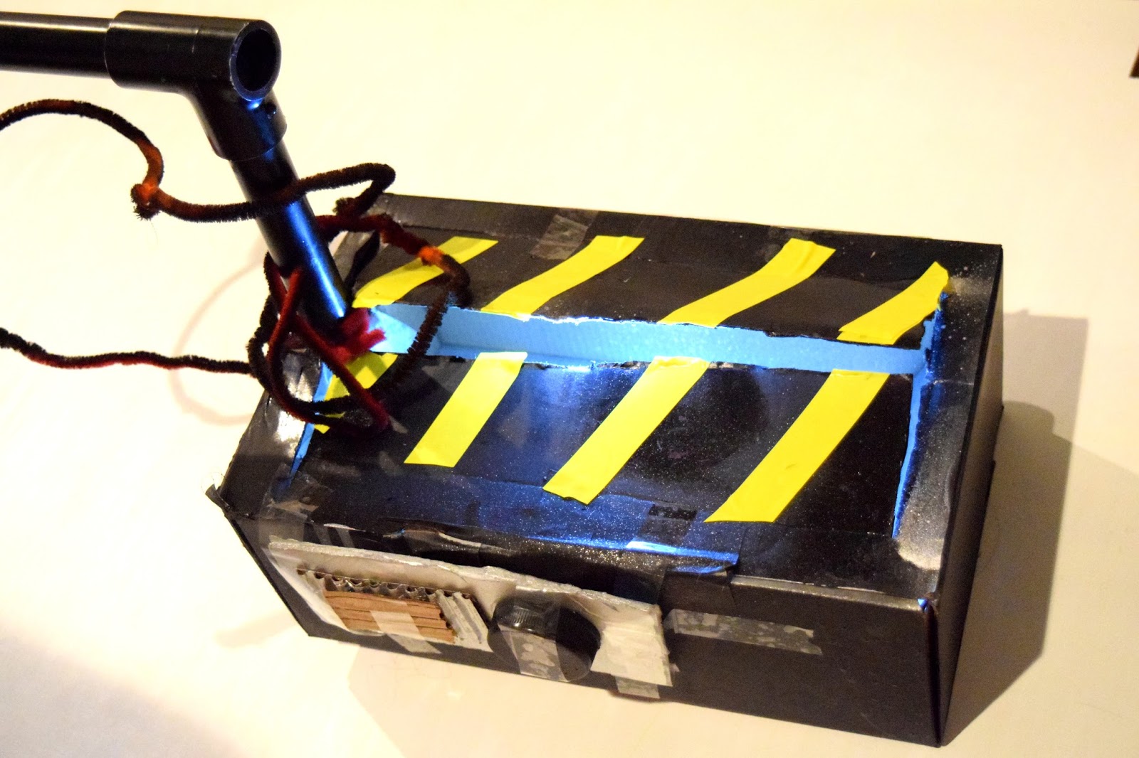 Cristali-Designs: Diy Ghostbusters Proton pack