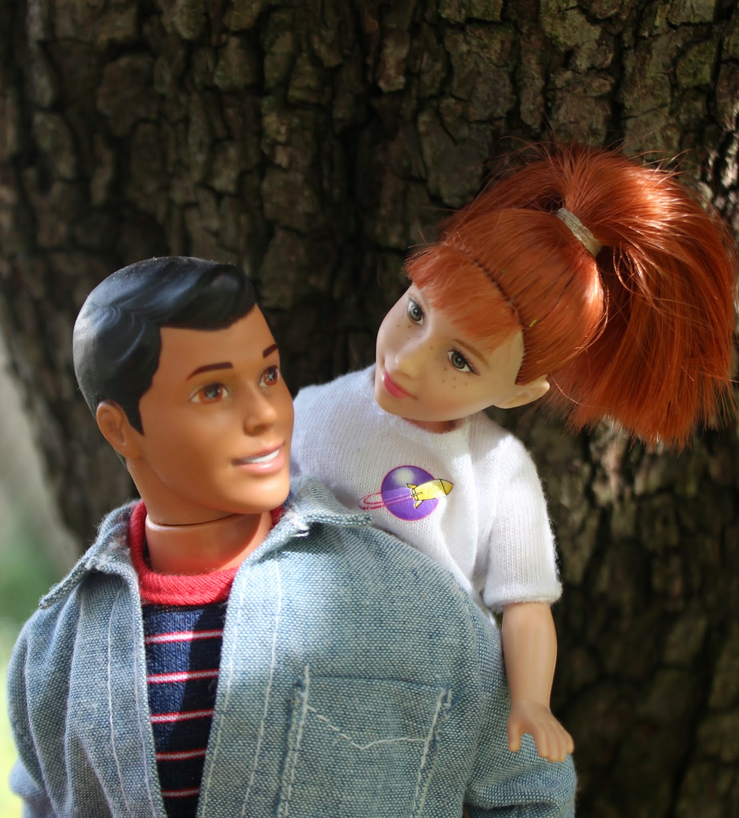 PLANET OF THE DOLLS: Doll-A-Day 150: Tiny Knitted Doll and Happy Father ...