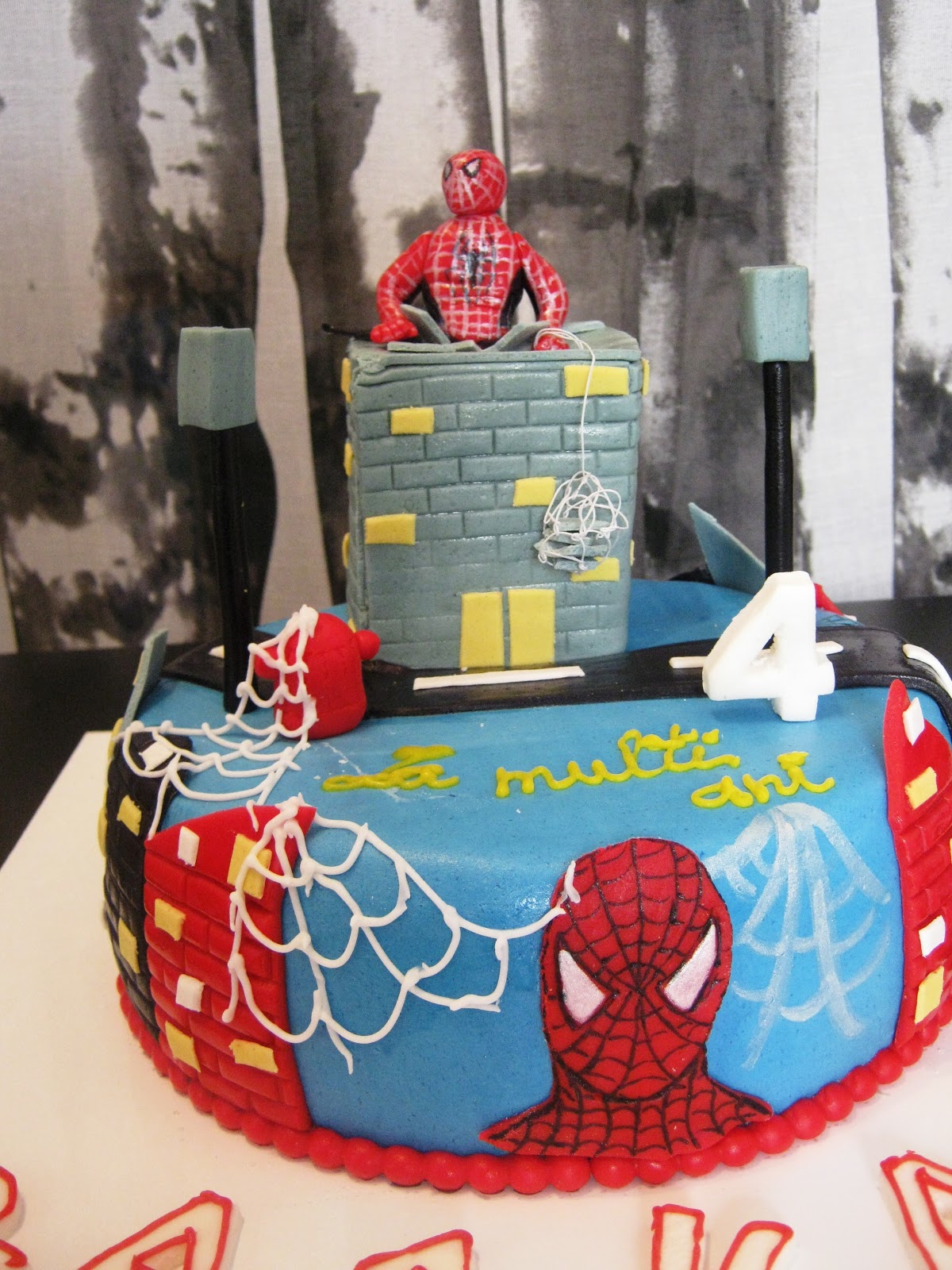 COMANDA TORT BUCURESTI: Tort Spiderman 2