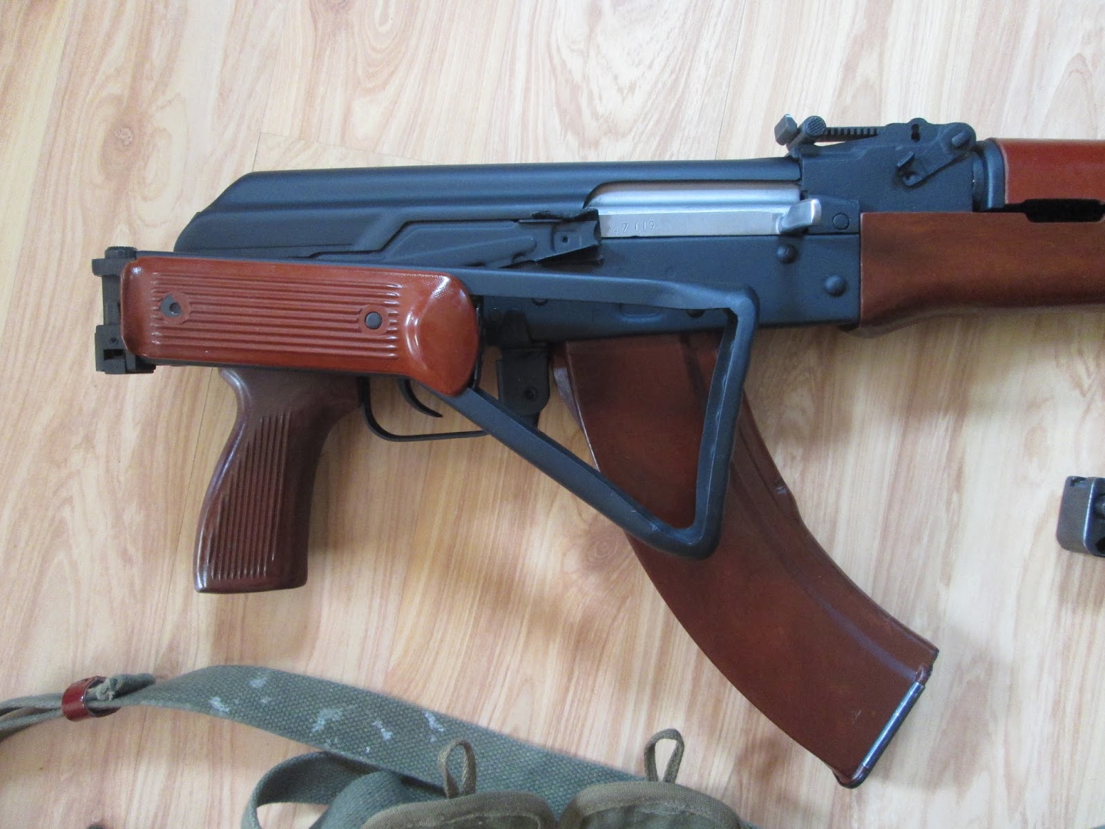 The Chinese AK-47 Blog: Chinese Bakelite AK-47 Furniture, Spikers ...