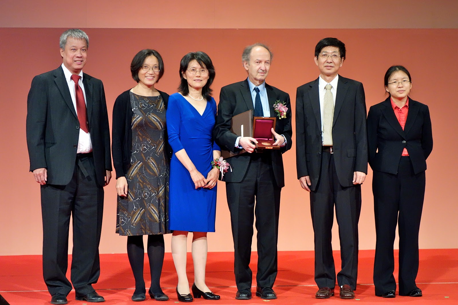 jin loves to eat: The Shaw Prize Award Ceremony Presentation 2014