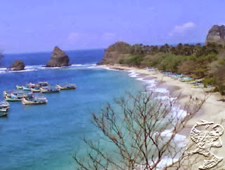 Pantai Tanjung Kayu Angin, Kolaka ( Sulawesi Tenggara ) ~ Mia Rusliana