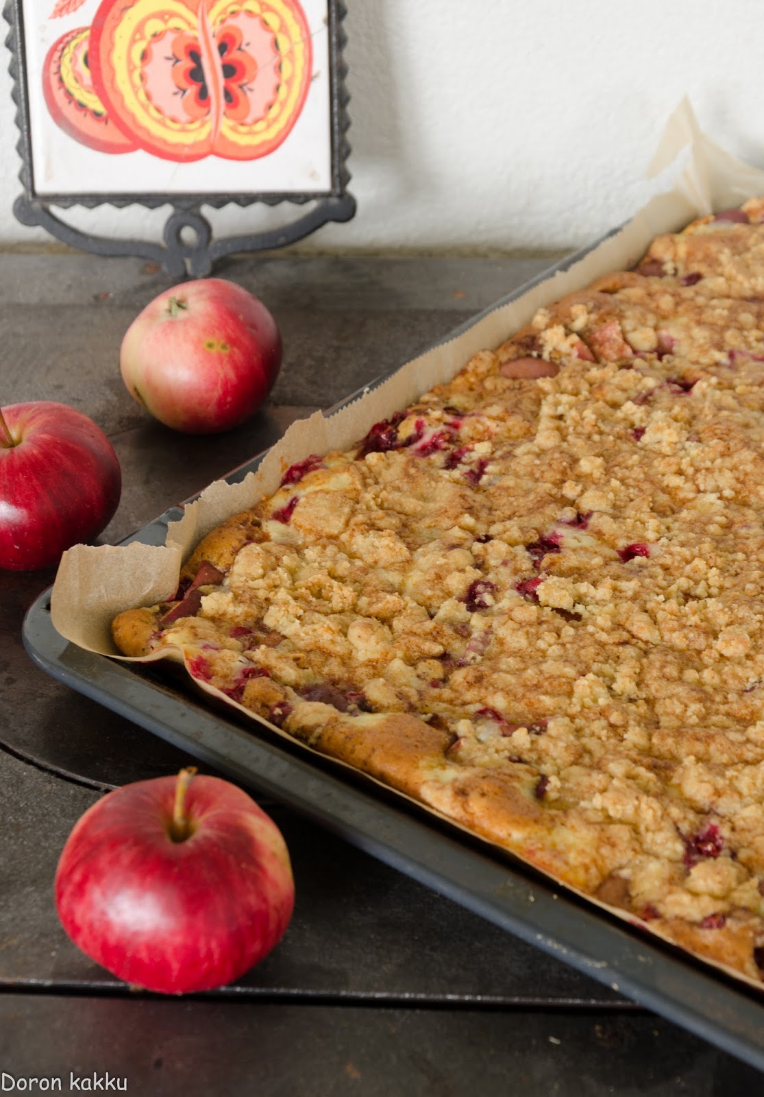 Doron kakku: Omena-puolukkapiirakka: