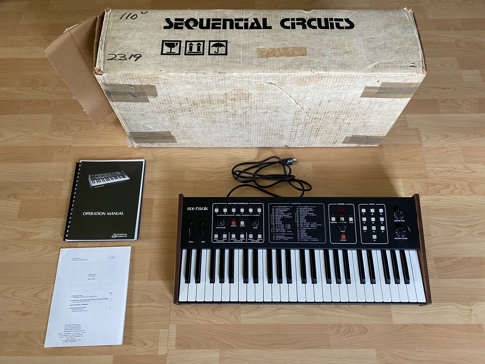MATRIXSYNTH: Sequential Circuits Six-trak Analog Synthesizer w Manuals ...