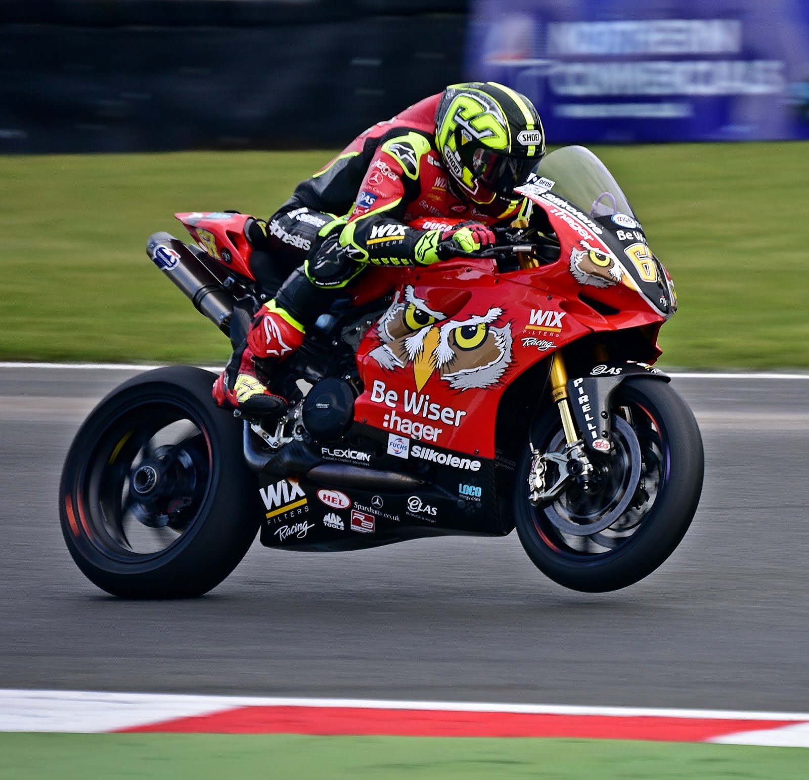 MotorBike RoadRacing: Images of Speed - 2