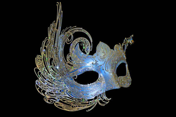 The anTONIa Chronicles : The Italian Mask Caper