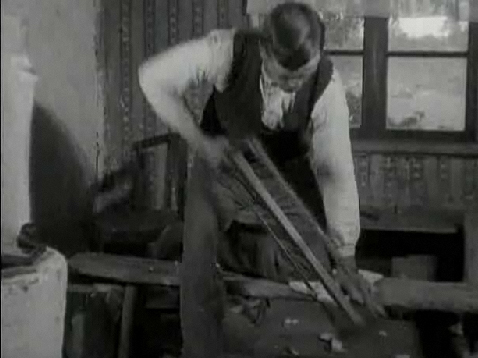 The Village Carpenter: 02/01/2012 - 03/01/2012