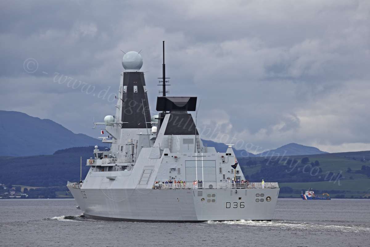Dougie Coull Photography: HMS Defender and a Few Other Craft
