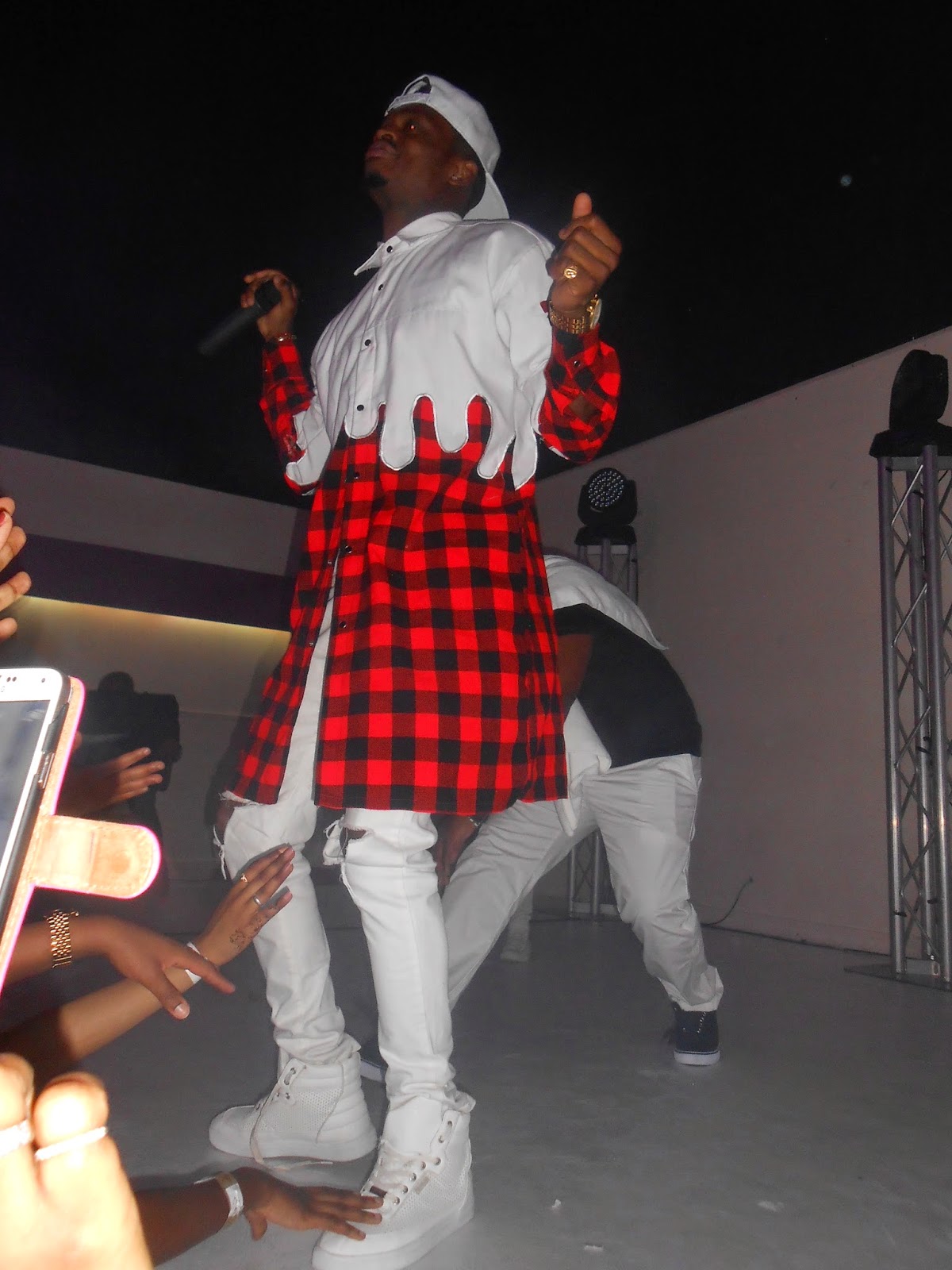 MBUTA NANGA BLOG-MAGAZINE/ SINCE 2011 TOP IN TOWN': WHATS NOW ? ALBAM 1 ...