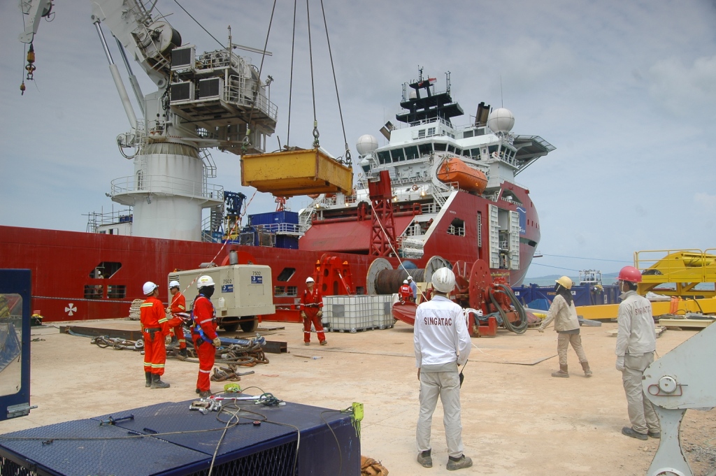 SINGATAC OFFSHORE CENTRE: Skandi Hercules - Benchamas Field