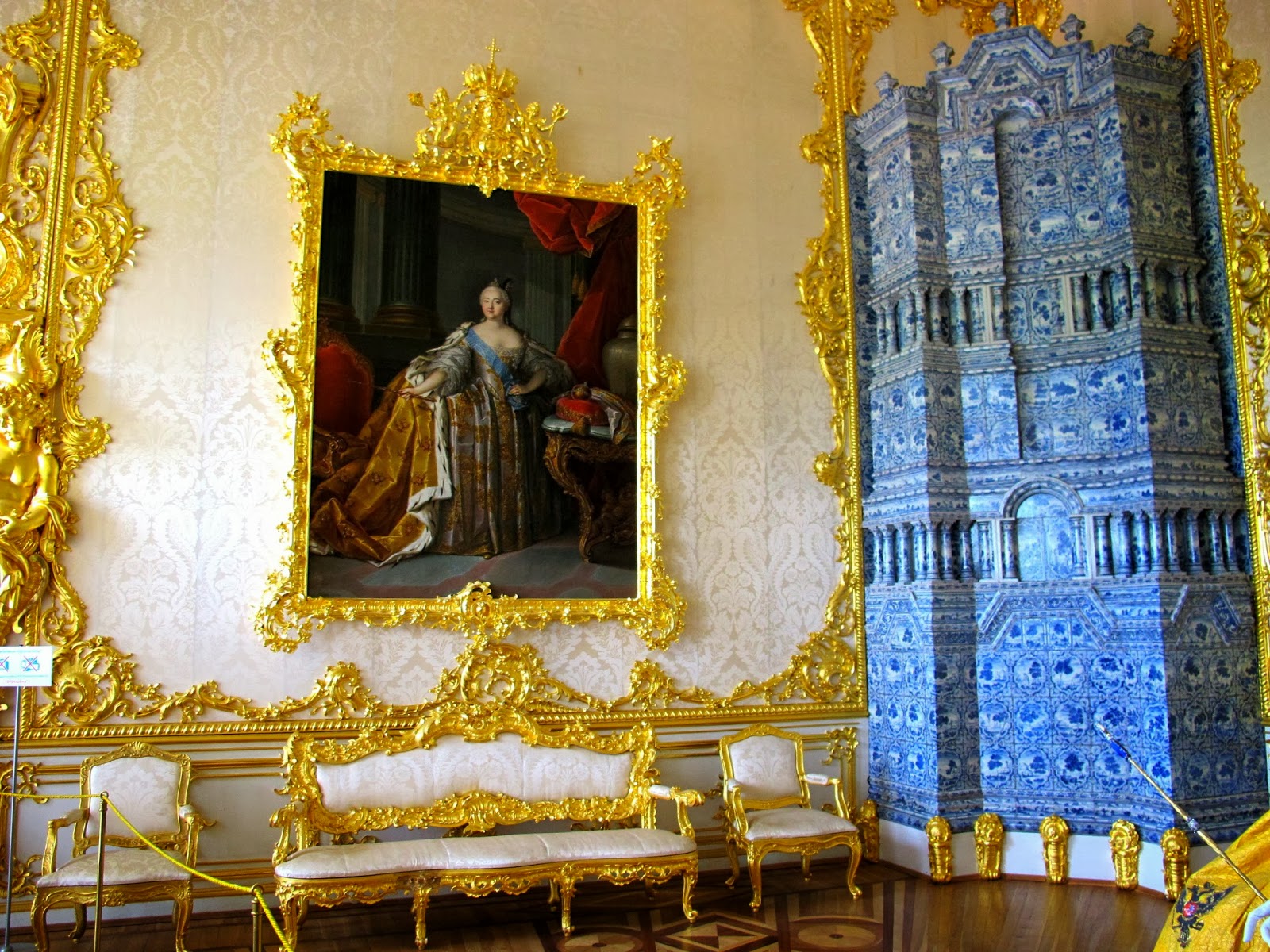 loveisspeed.......: The Catherine Palace is a Rococo palace located in ...