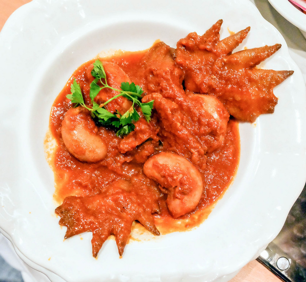 Getto Gulyas, Budapest