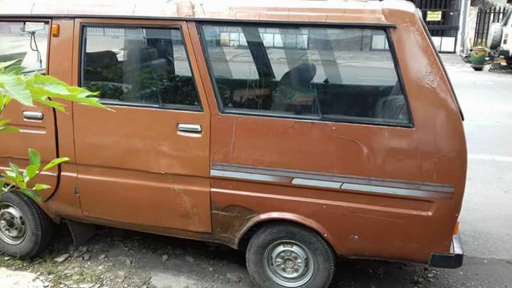 Dijual Mitsubishi Jadul Minicab 1983 - LAPAK MOBIL DAN MOTOR BEKAS