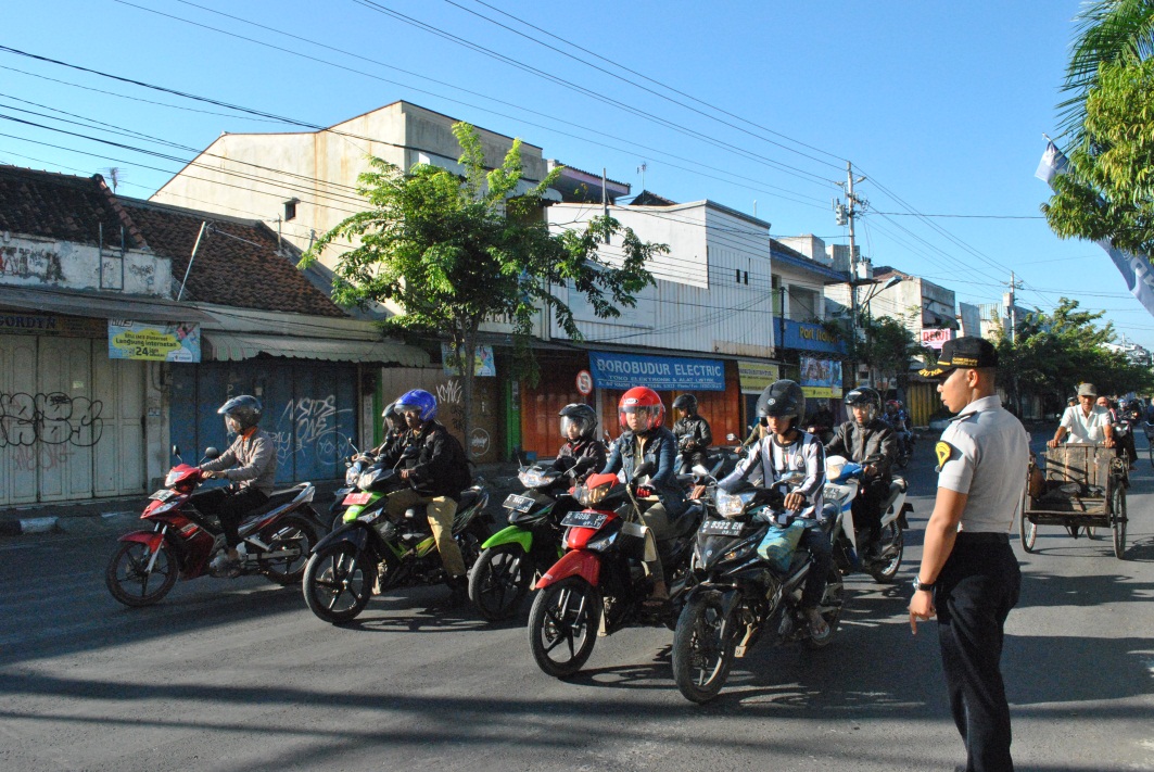 Pelopor Keselamatan Transportasi Jalan Indonesia: ARTIKEL KESELAMATAN ...