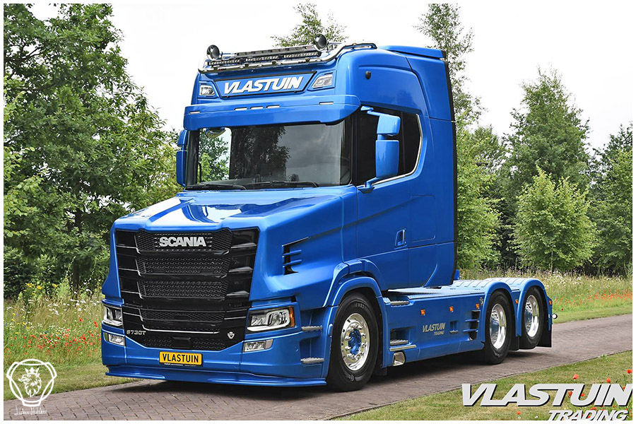 SCANIA: World premiere Scania S730T V8 Vlastuin Trading!!
