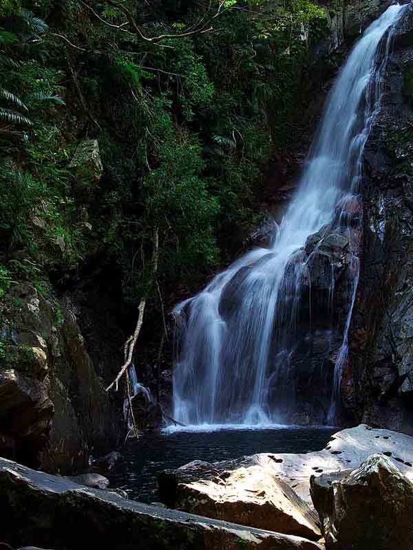 Ryukyu Life: Travel Photo: Hiji Falls in Kunagami Okinawa, Japan