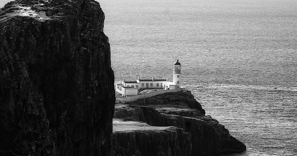 photo hebrides: lighthouse, Neist Point