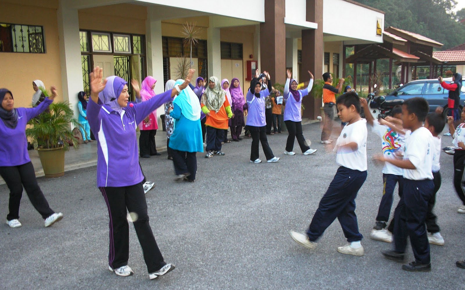 Pusat Sumber SKHHD: LARIAN 1 MURID, SATU SUKAN , SATU MALAYSIA