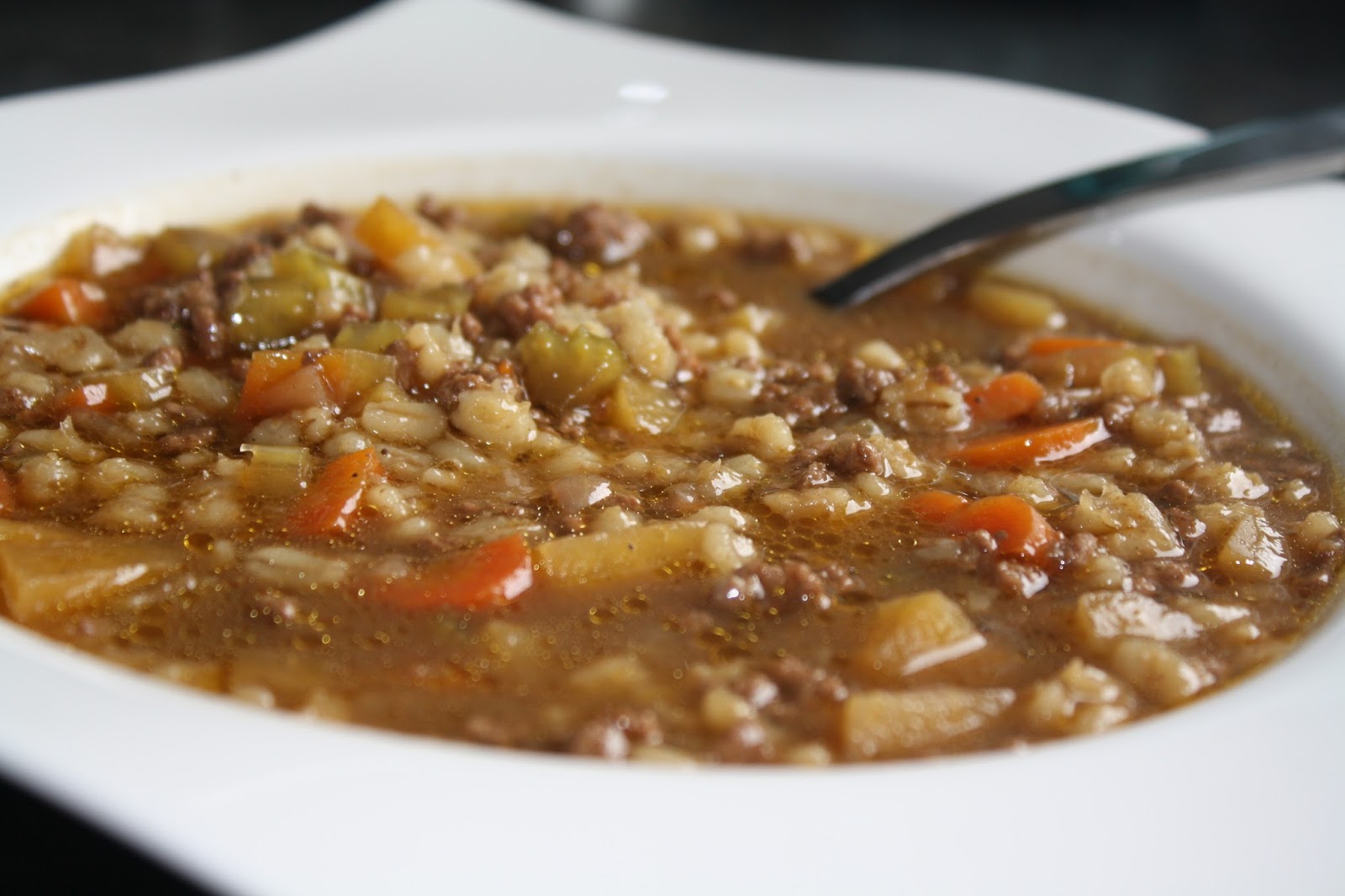 Pour le plaisir de manger: Soupe à l'orge et au boeuf haché