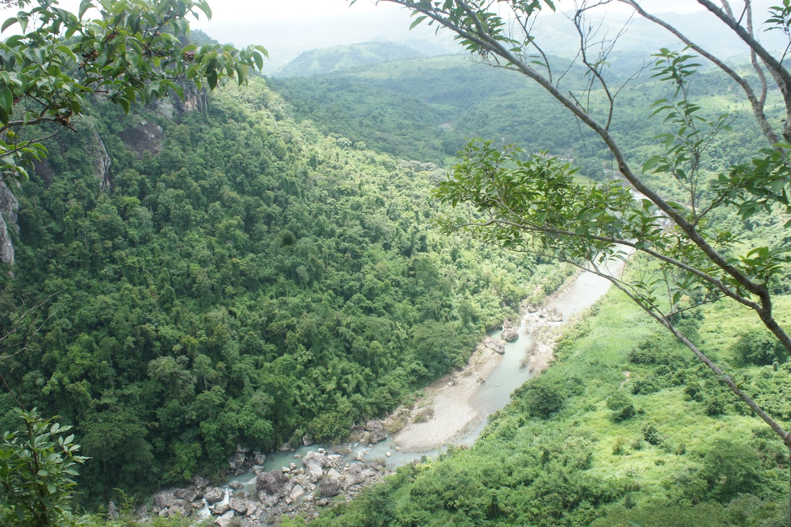 MAKI The Great: MT. MANALMON & MADLUM CAVE/BAYUKBOK CAVE DAYHIKE