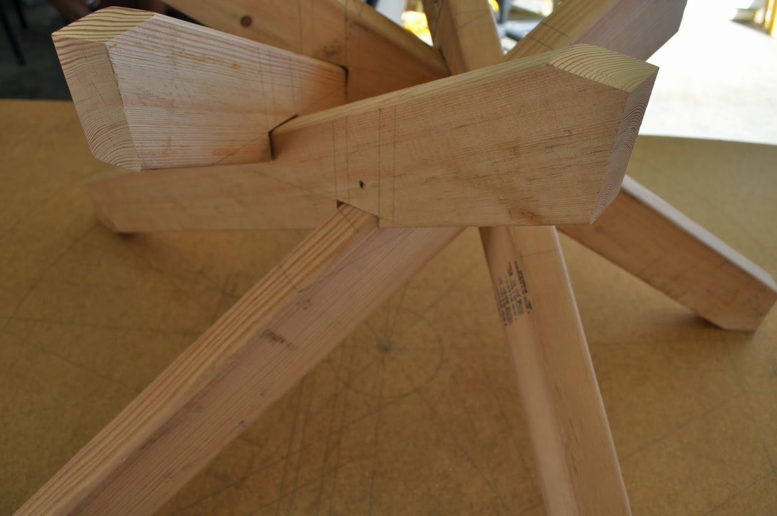 Roof Framing Geometry: Reciprocal Roof