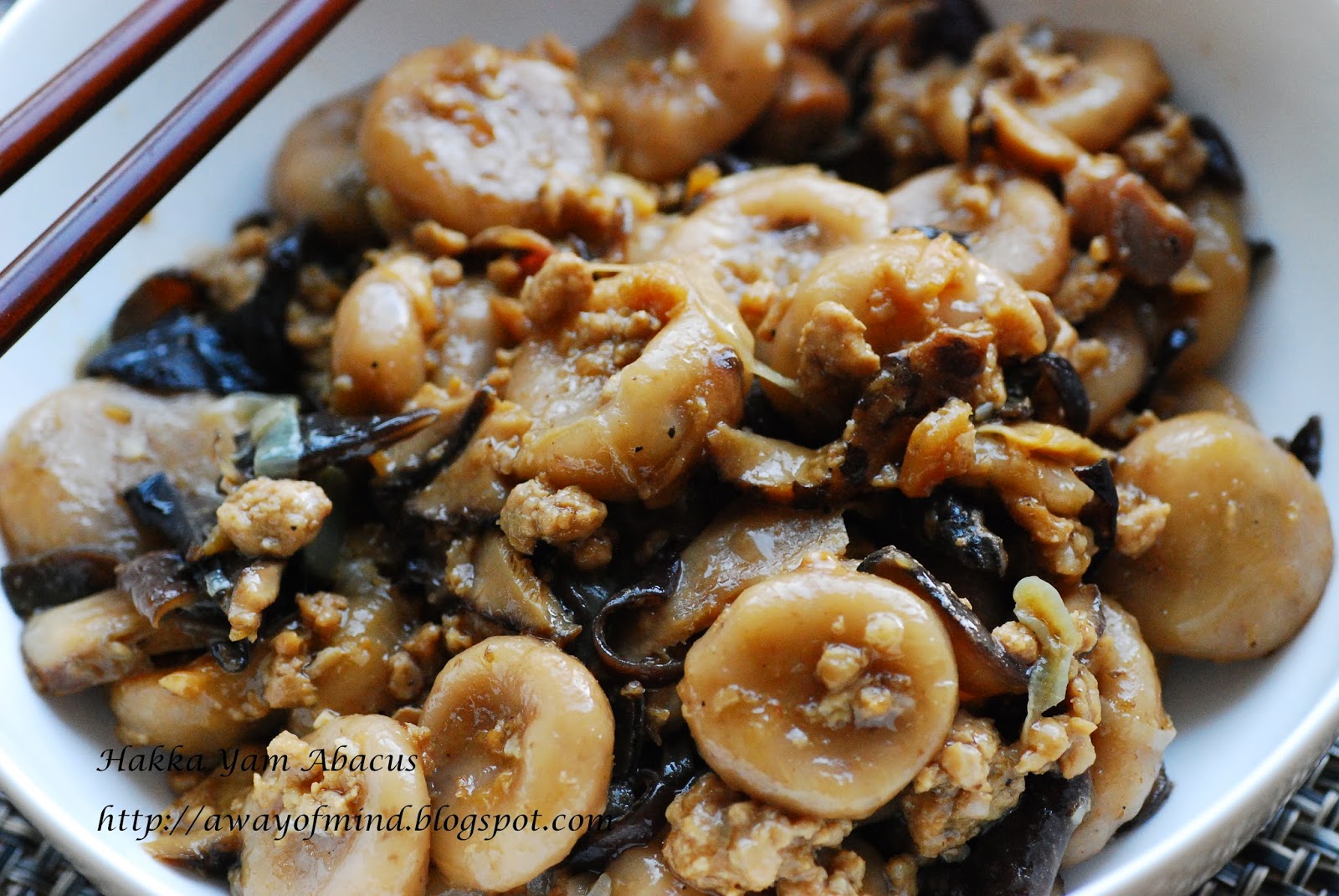 Awayofmind Bakery House: Hakka Yam Abacus Seeds 客家算盘子
