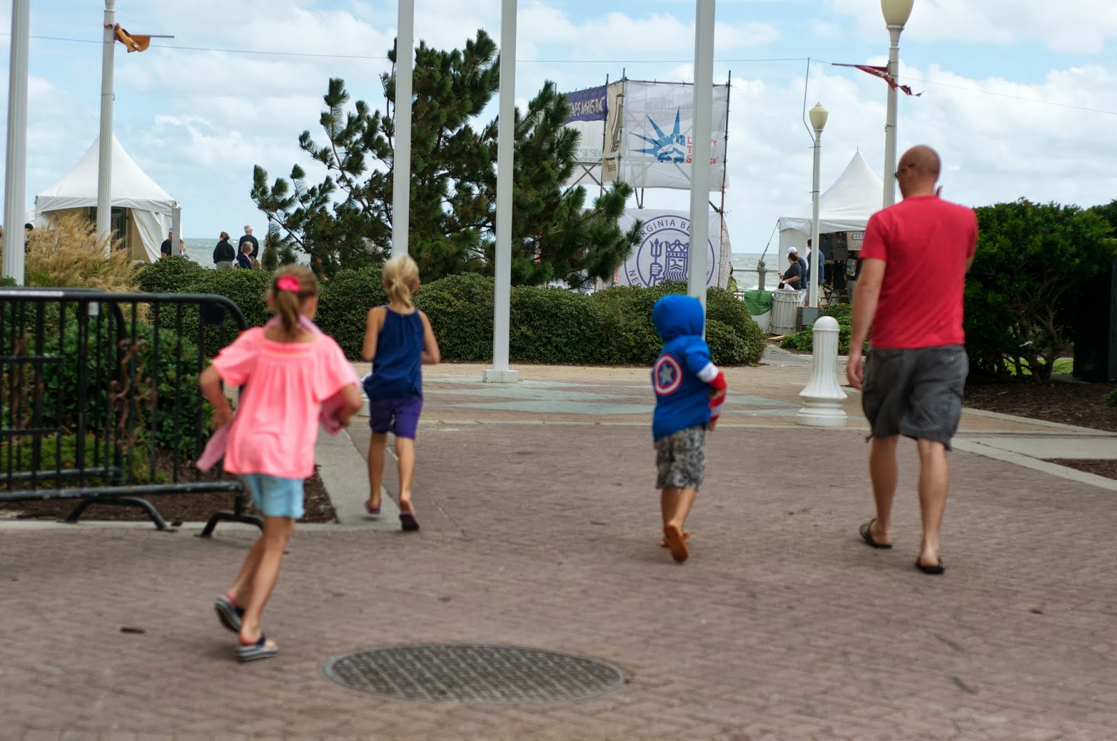 Eat, Pray, Diffuse: at the seashore