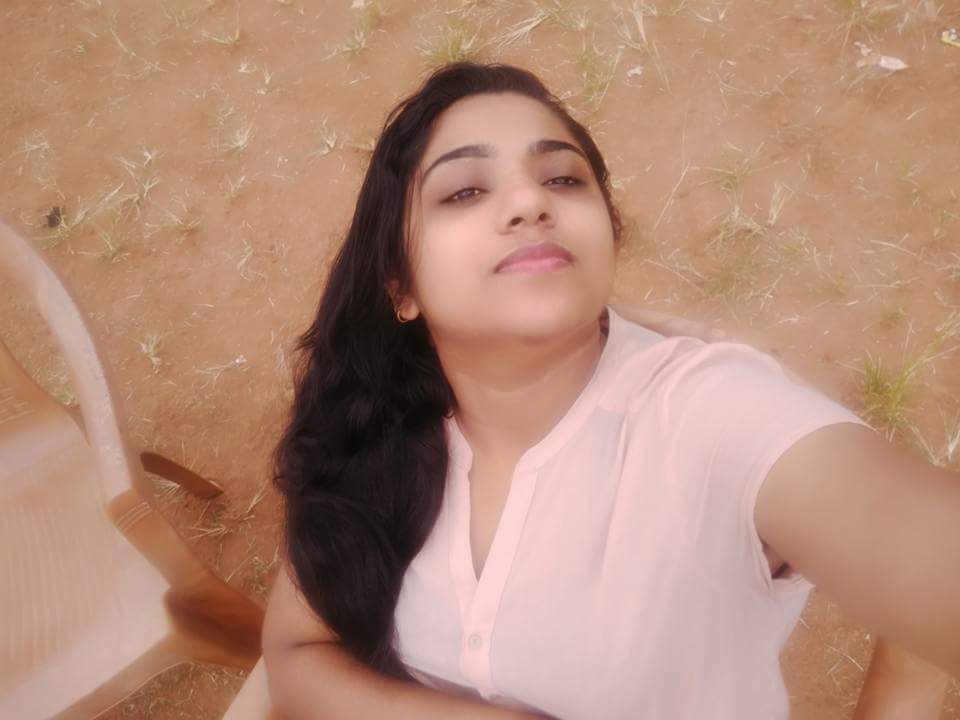 The Fresh Malayali: 'Oru Adaar Love' Actress Jipsa Beegum - Actress ...