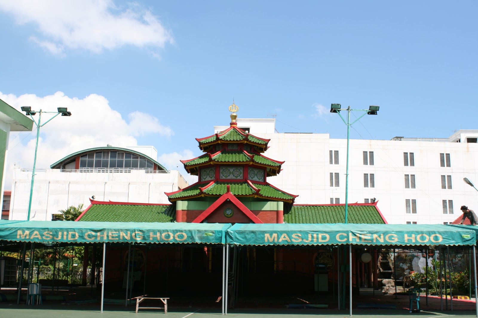 Foto Arsitektur Masjid Cheng Ho Surabaya